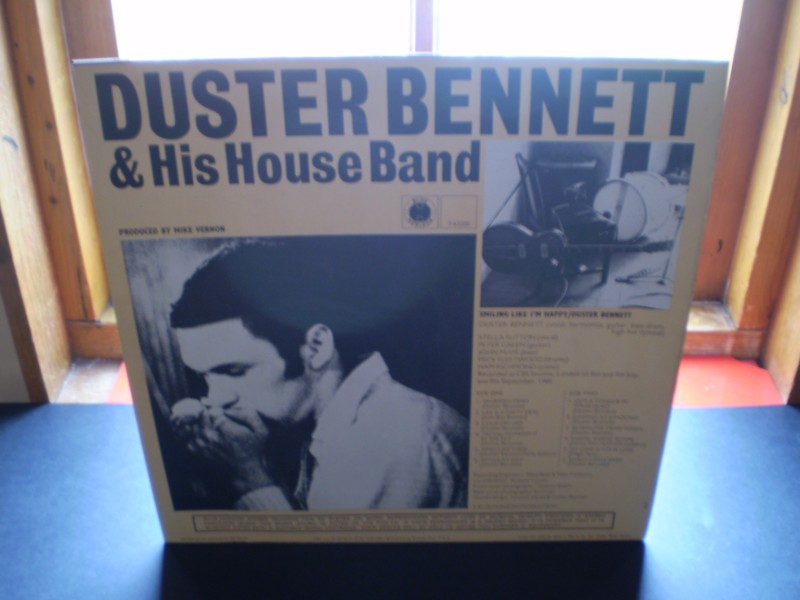 Duster Bennett ‘Smiling Like I’m Happy’ – Mootzproductions